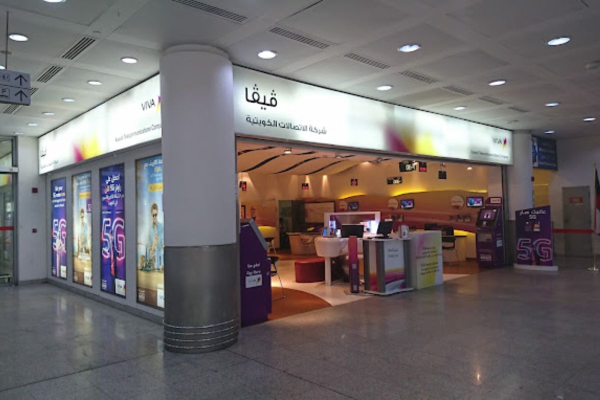 Getting a SIM Card at Kuwait Airports 2025 – Guide for Tourists